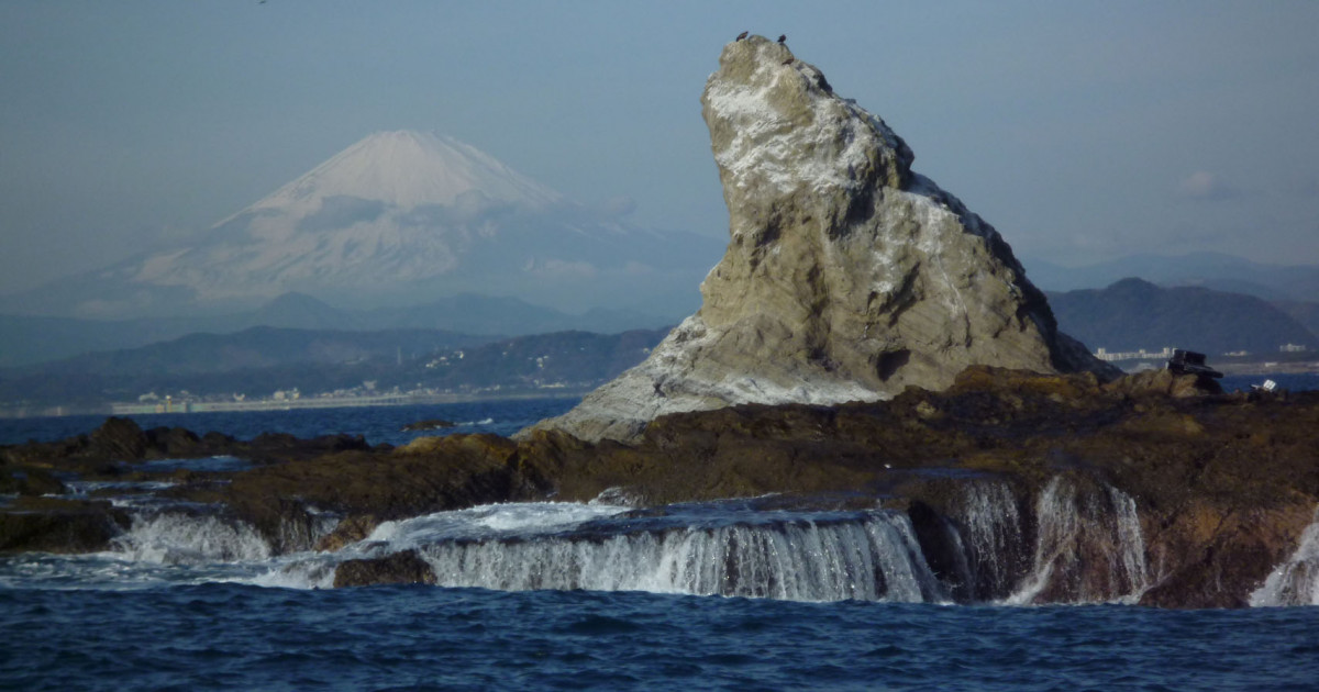 Eboshi Rock Leisure Cruise - Destinations - Tokyo Day Trip